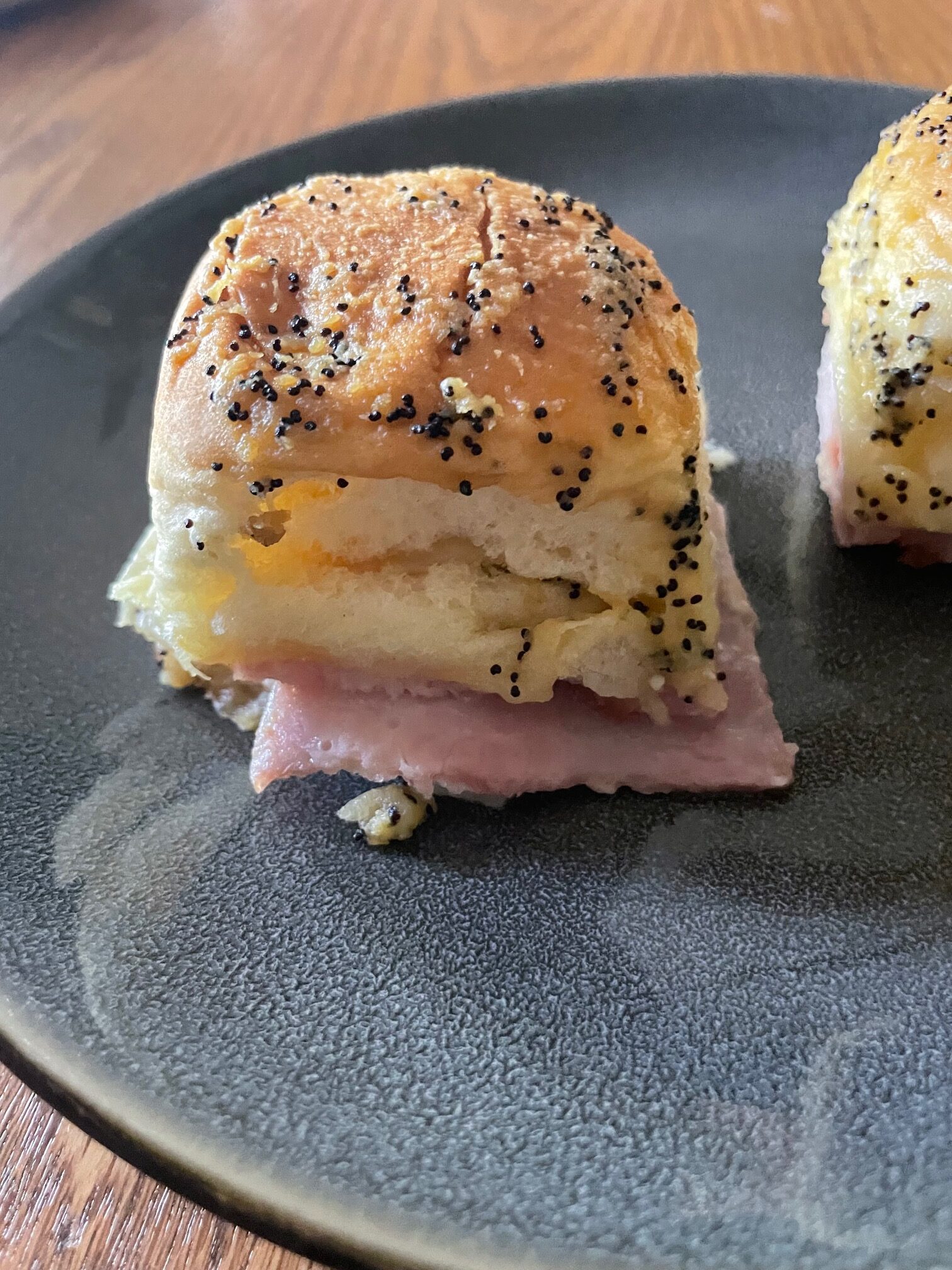 Ham and Cheese Sliders Recipe: Easy, Cheesy, and Delicious - Tomorrow ...